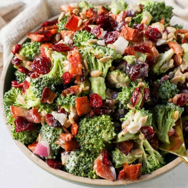 10 Funeral Salad Recipes That Are Perfect For Funerals